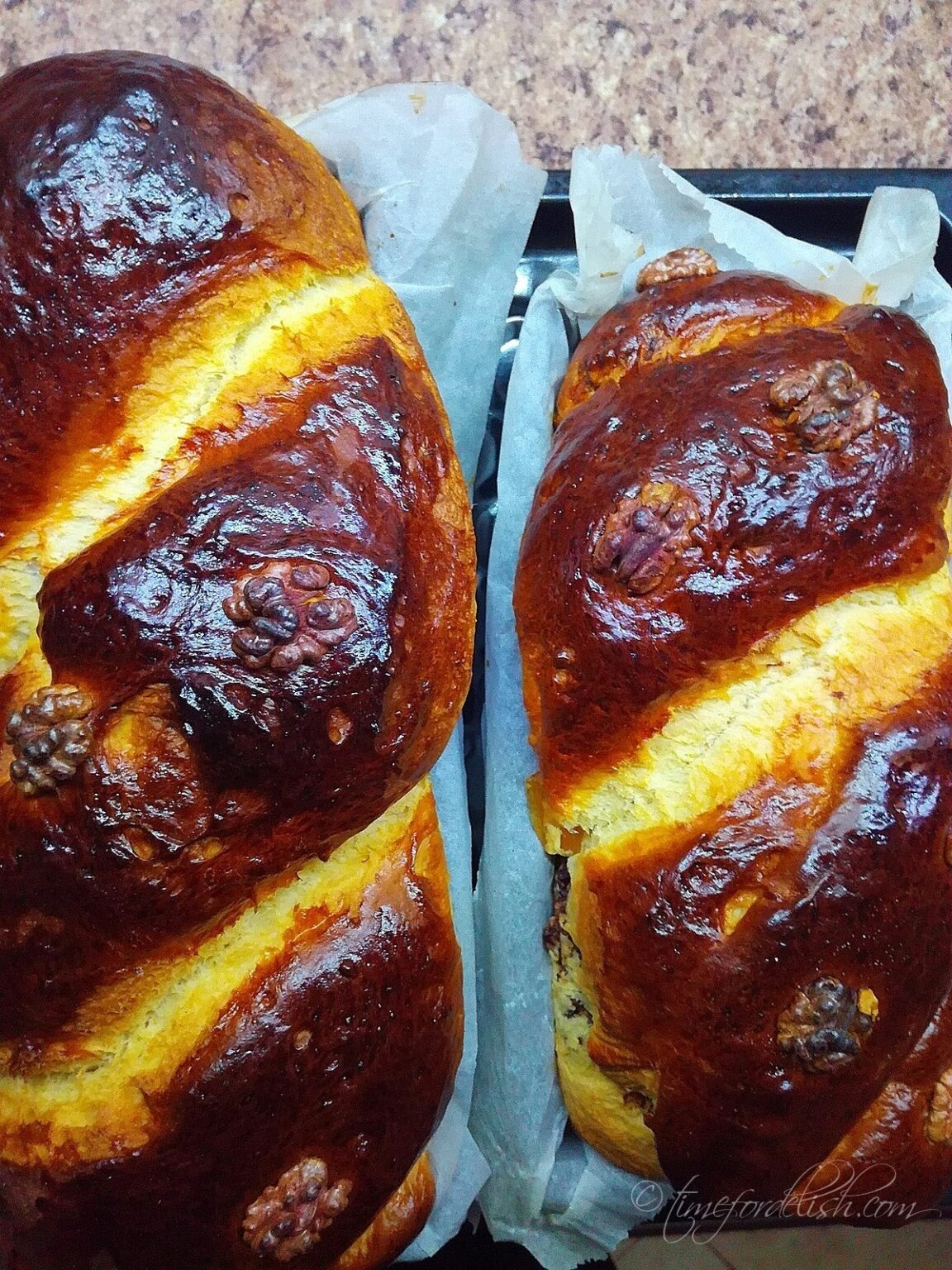 Romanian Cozonac: Traditional Easter & Christmas Sweet Bread
