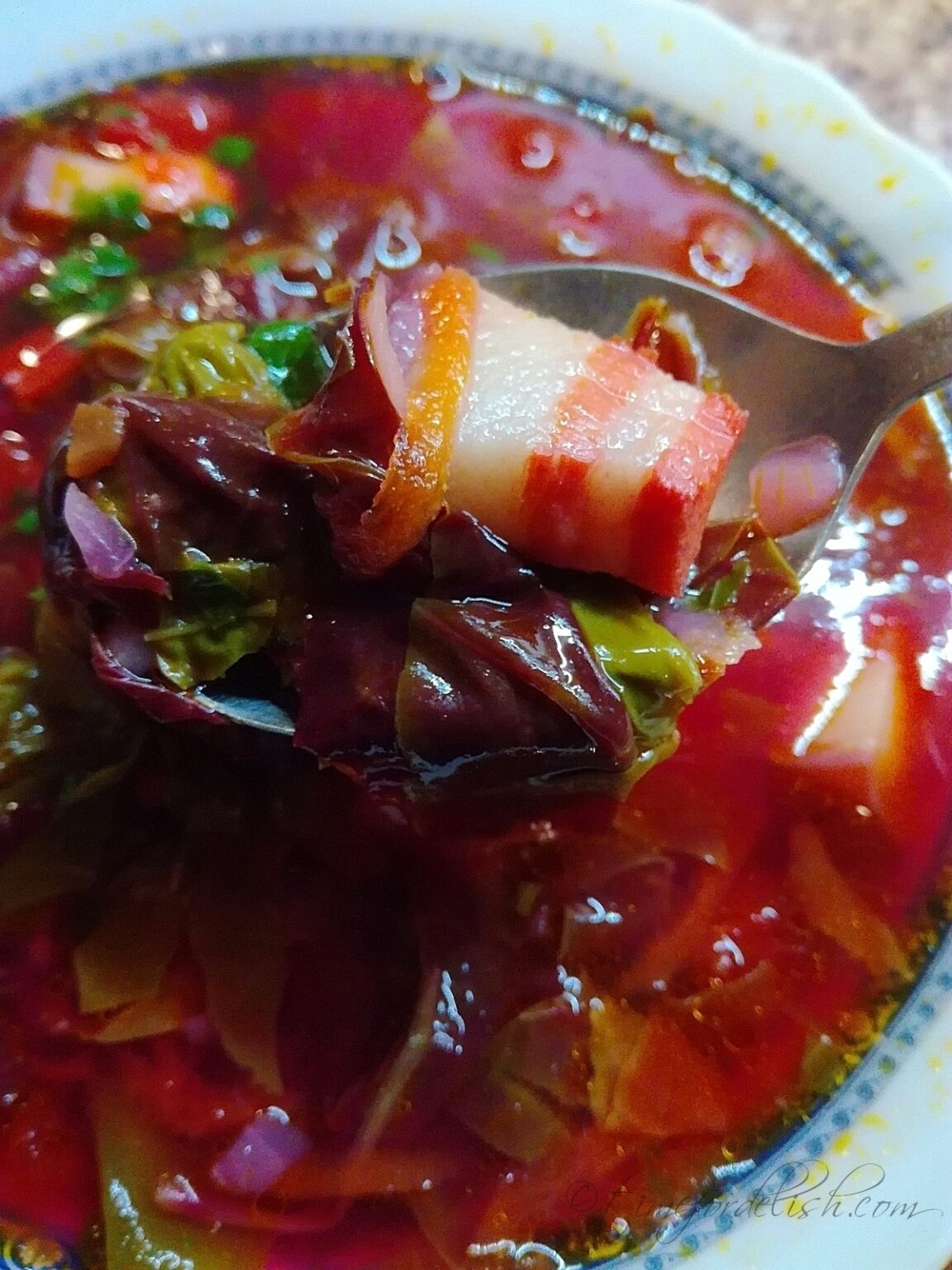 Romanian Red Orach Soup (Ciorba De Loboda)